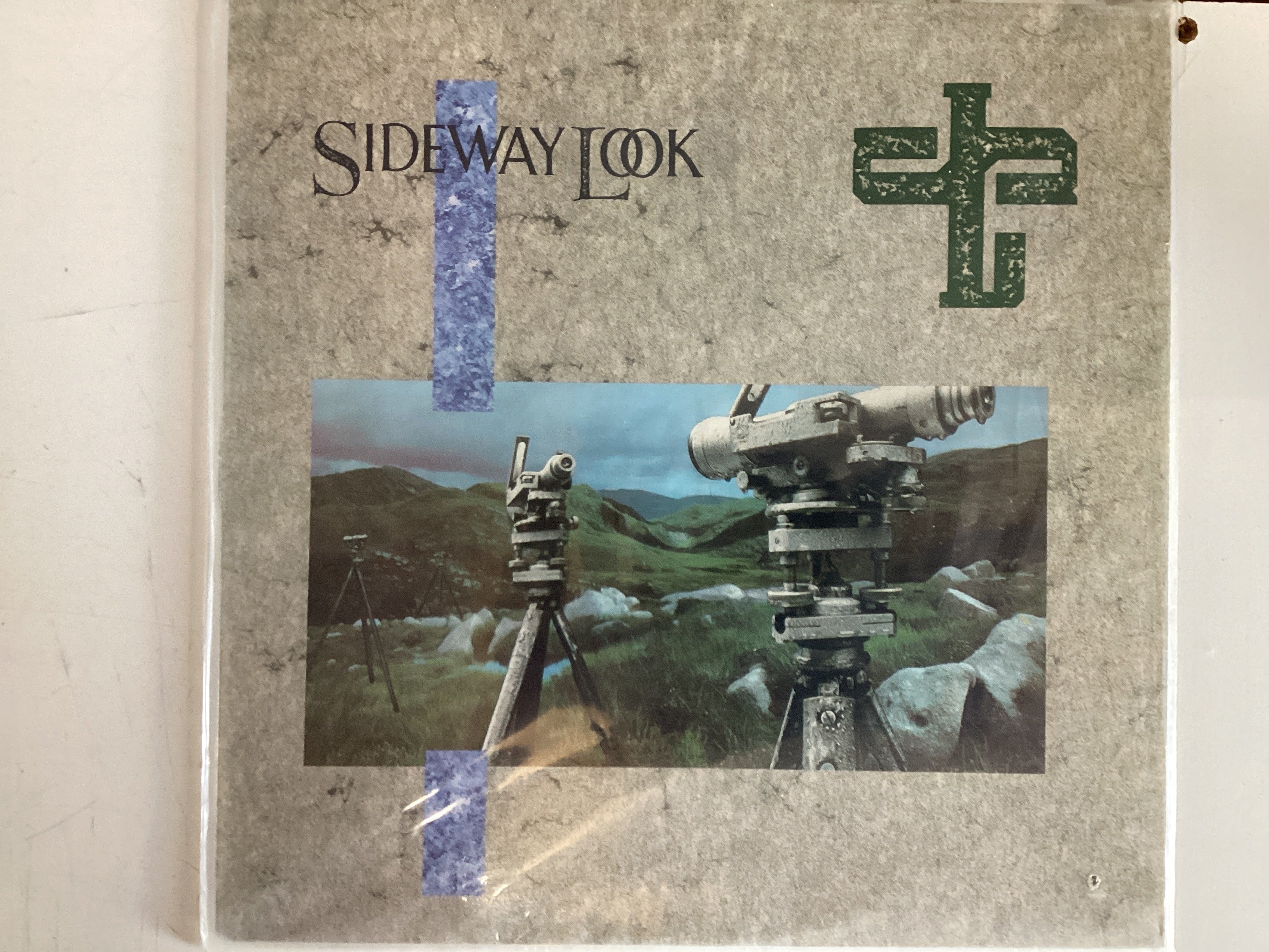 SIDEWAY LOOK = SELF TITLED (CDA 1984) (USED) – Legend Records // Ottawa